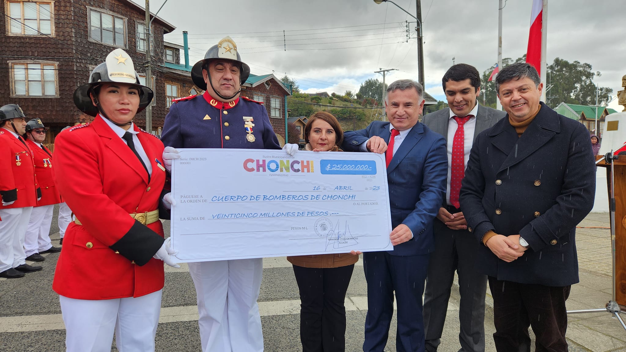 Cuerpo de Bomberos de Chonchi celebró sus 118 años de vida ...